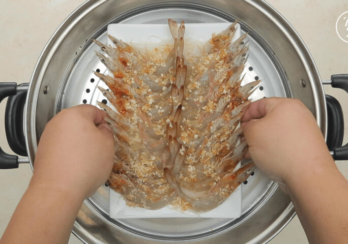 Steamed Garlic Shrimp | chinese food | cooking | dinner | Taste Life