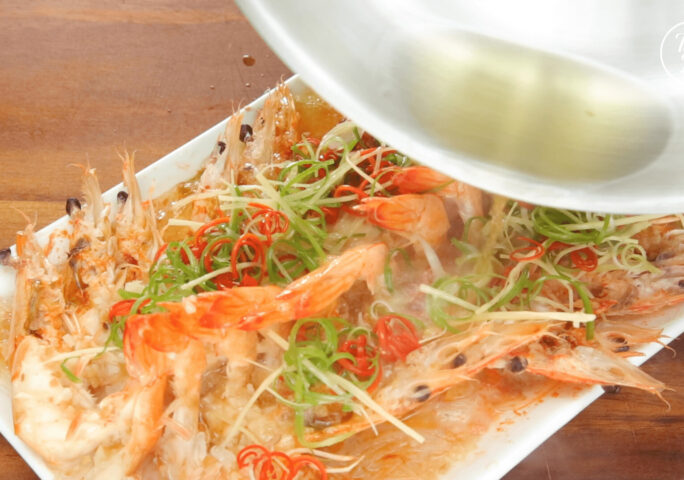 Steamed Garlic Shrimp | chinese food | cooking | dinner | Taste Life