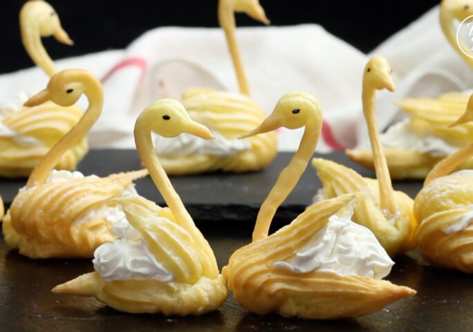Cream Puff Swans | cake recipe | cheesecake recipe | chocolate cake ...