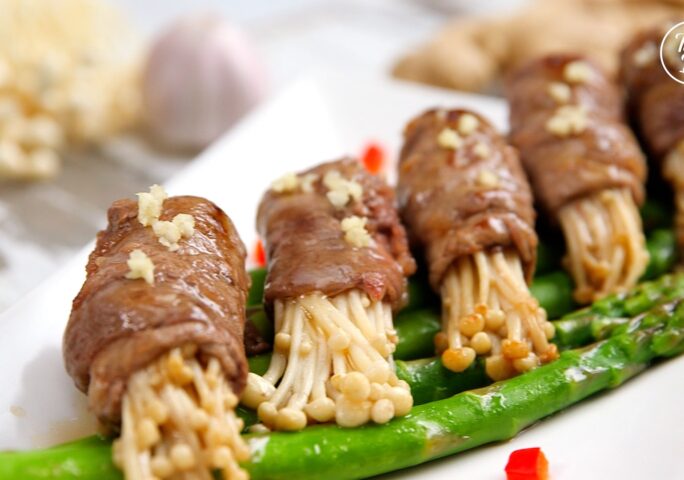 Enoki Mushroom Beef Roll Bacon Beef Stew Breakfast Taste Life