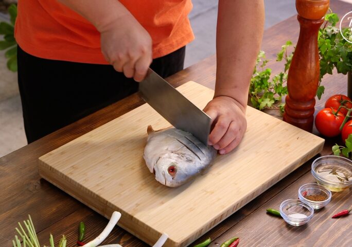 Braised Grilled Pomfret Fish | bass | catfish | cooking | Taste Life