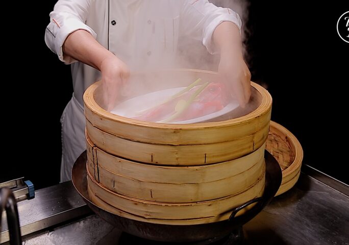 Cantonese Steamed Fish | bass | catfish | crab | Taste Life