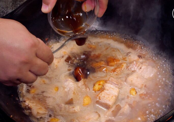 Stewed Asian Swamp Eel Roll Ups | bass | cooking | crab | Taste Life