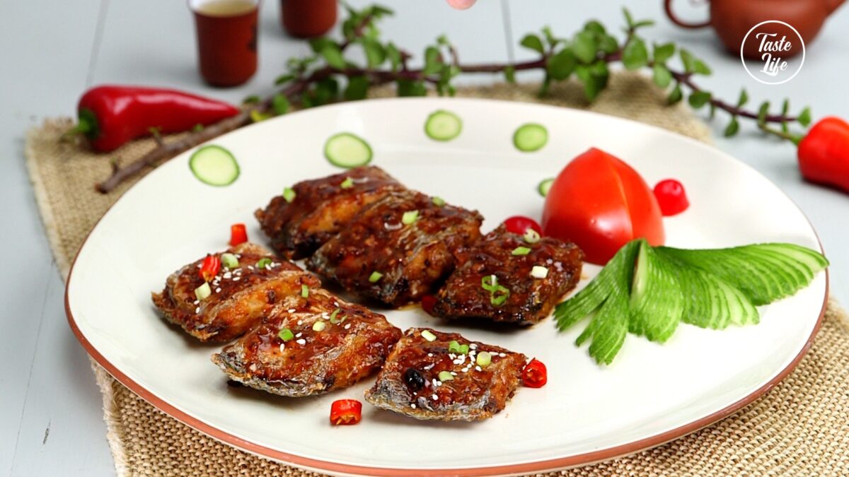 Spicy Braised Hairtail Fish | bass | catfish | cooking | Taste Life