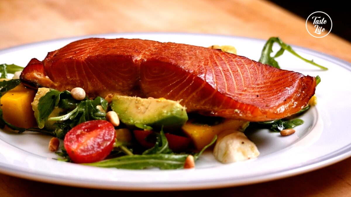 Easy Smoked Salmon With Mango Salad | bass | catfish | cooking | Taste Life