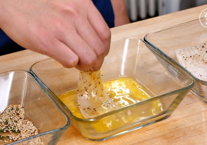 Sesame-Crusted Fish With Chili Sauce | bass | cooking | crab | Taste Life