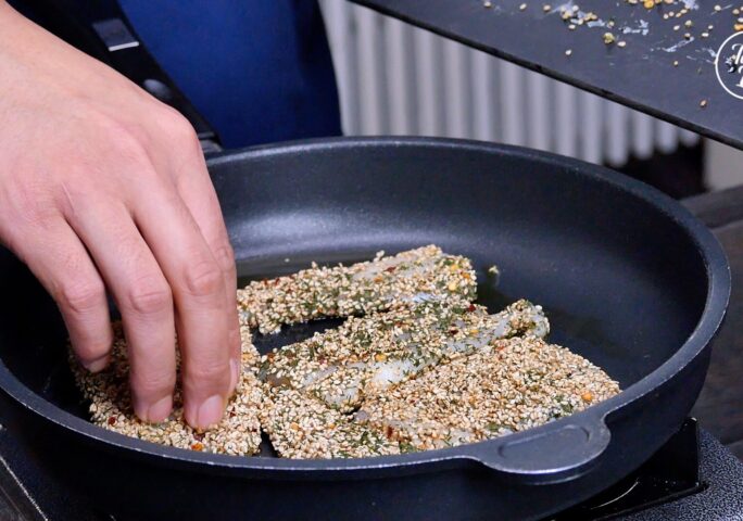 Sesame-Crusted Fish With Chili Sauce | bass | cooking | crab | Taste Life