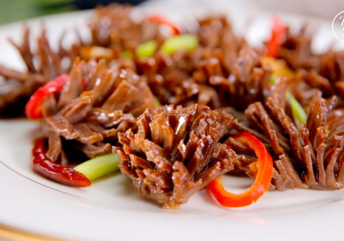 Chrysanthemum Duck Gizzards | brunch | cooking | dinner | Taste Life