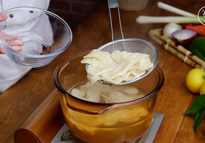 Shanxi Hand Pinched Noodles Stir Fry | brunch | chinese food | cooking ...