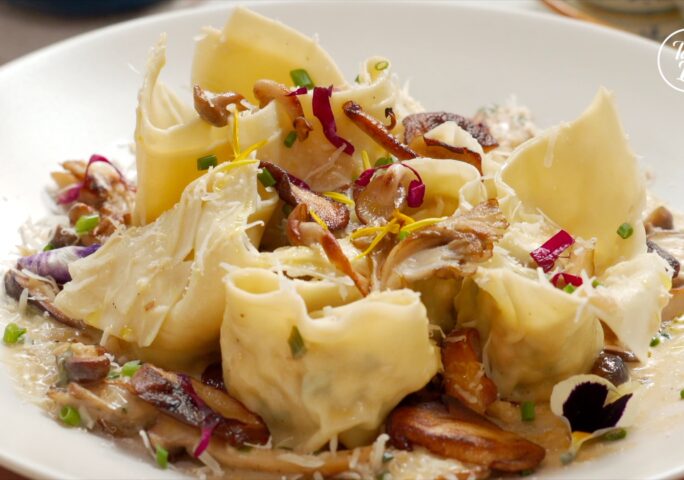 Asian-Inspired Ravioli in Creamy Mushroom Sauce | dinner recipes | easy ...