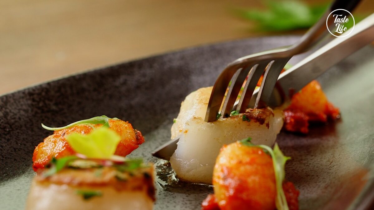 Seared Scallops and Gnocchi | cooking | dinner | dinner ideas | Taste Life