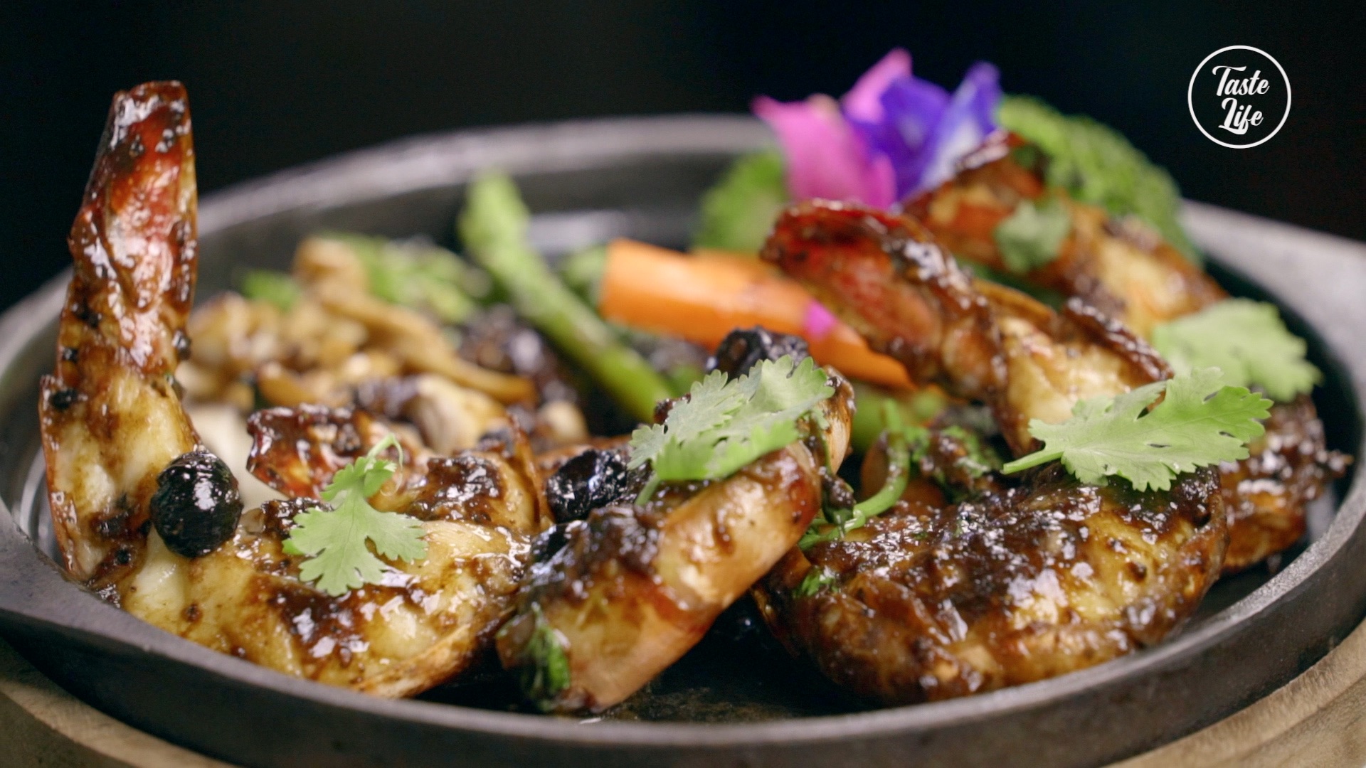 how to cook black prawns