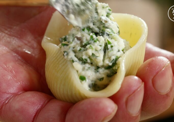 Ricotta Cheese & Swiss Chard Stuffed Shells | dinner ideas | dinner ...