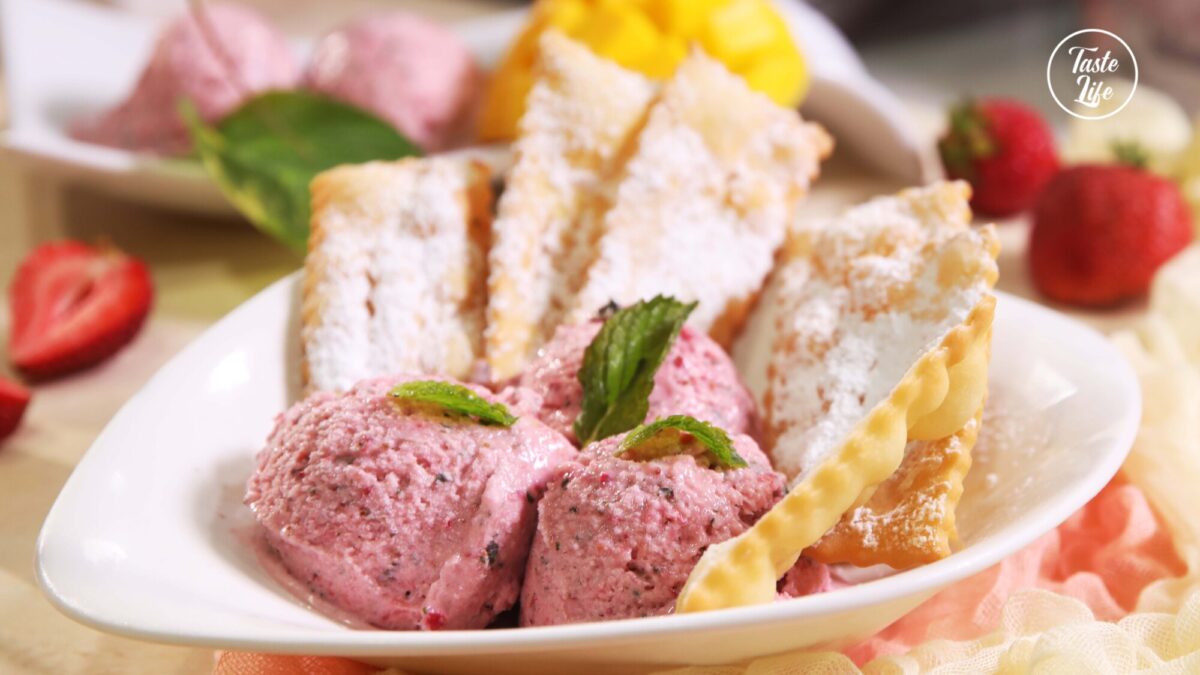 Strawberry Basil Gelato With Italian Carnival Frappe | cake recipe ...