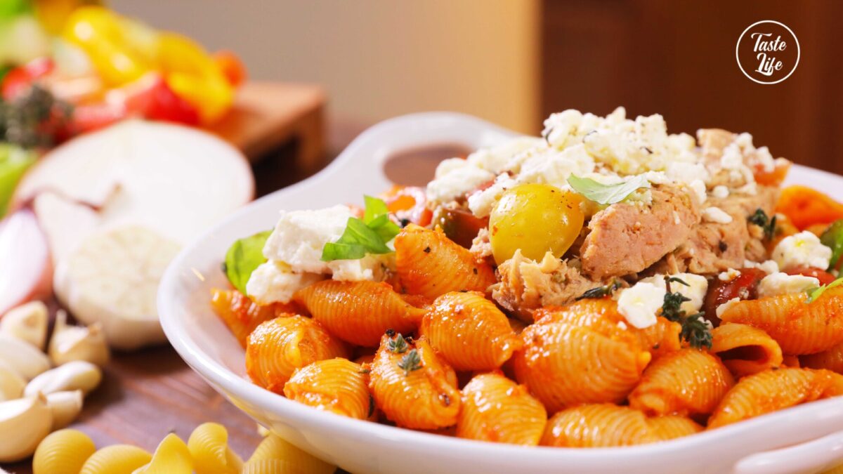 Conchiglie Pasta with Romesco Sauce and Tuna | dinner idea | Taste Life