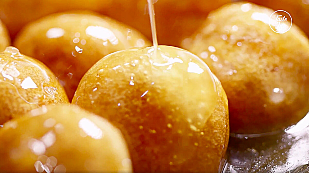 Frosted Crispy Taro Balls | cake recipe | cheesecake | cheesecake ...