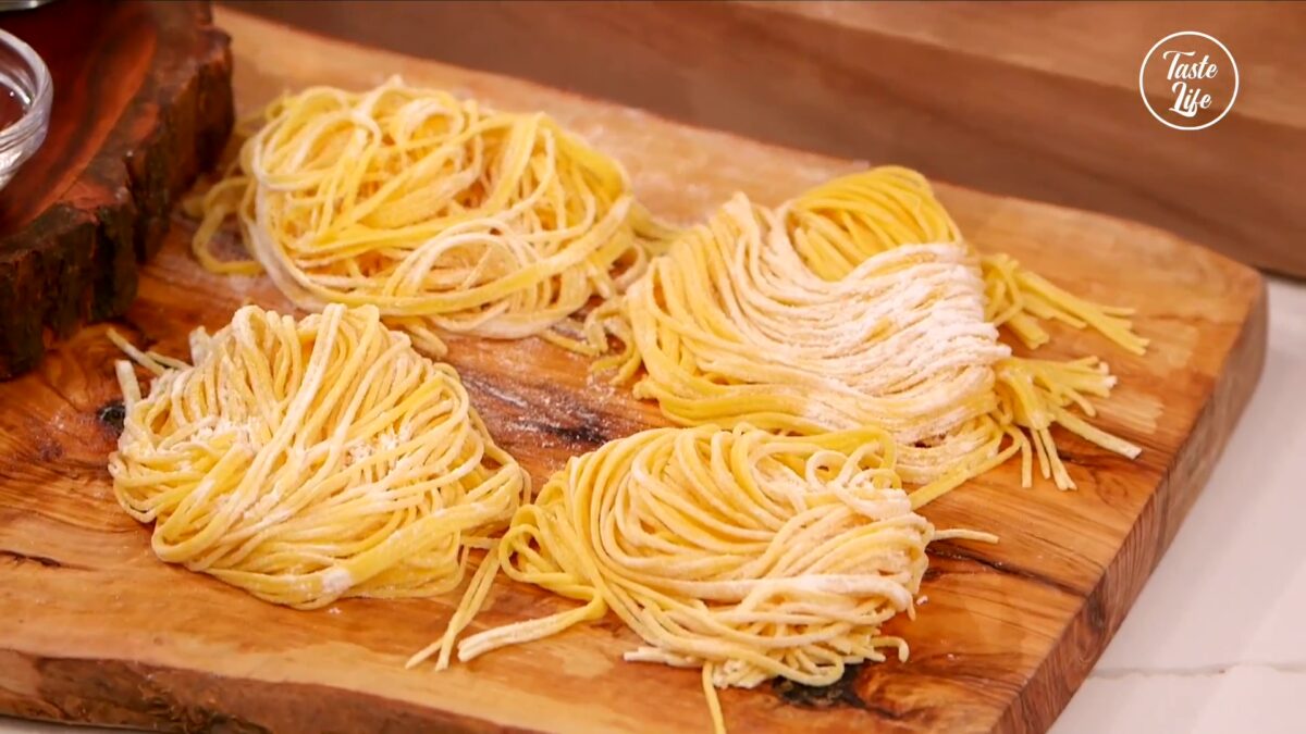 Easy Weeknight Spaghetti | Italian Cooking Class | cooking class ...