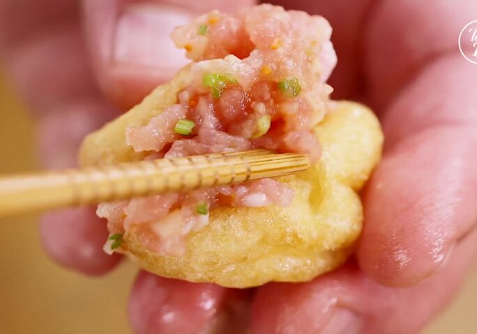 Stuffed Fish Balls With Loofah Soup | fish soup | Taste Life