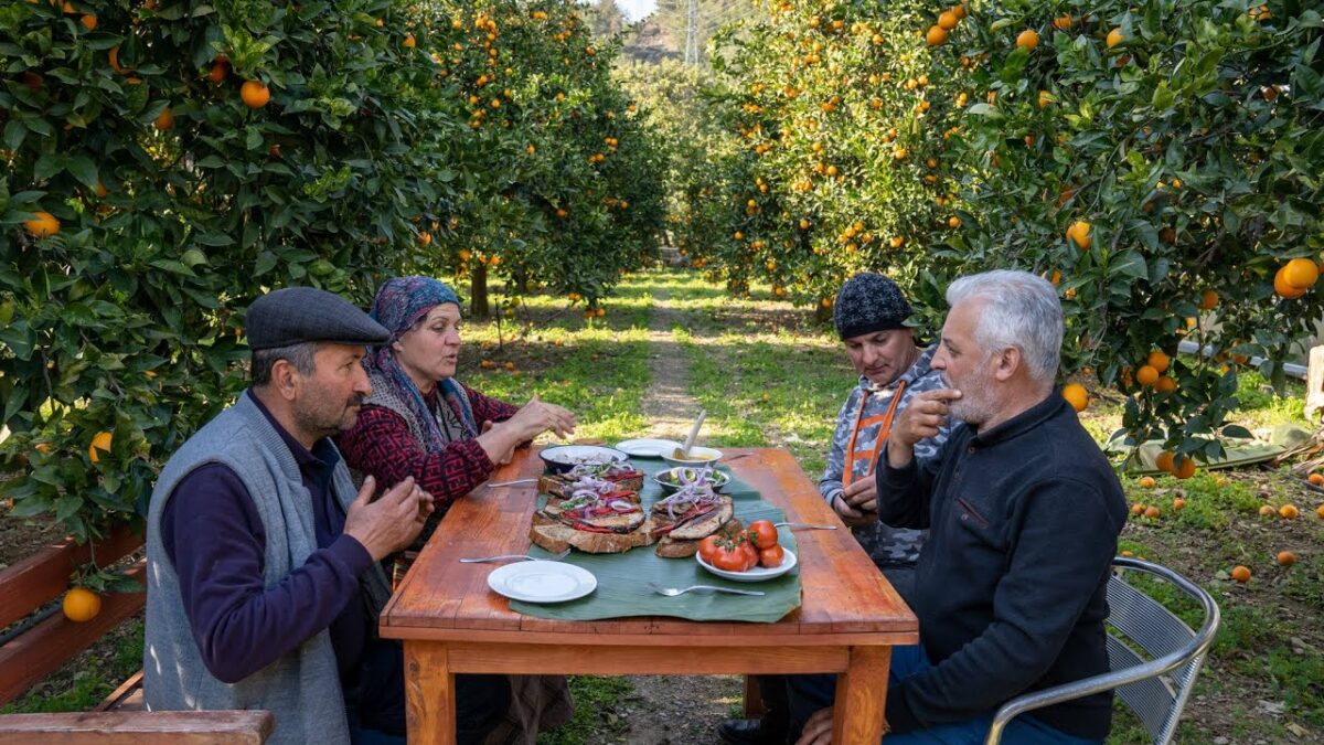Cooking Lunch for the Orange Farm Workers | lunch | Taste Life