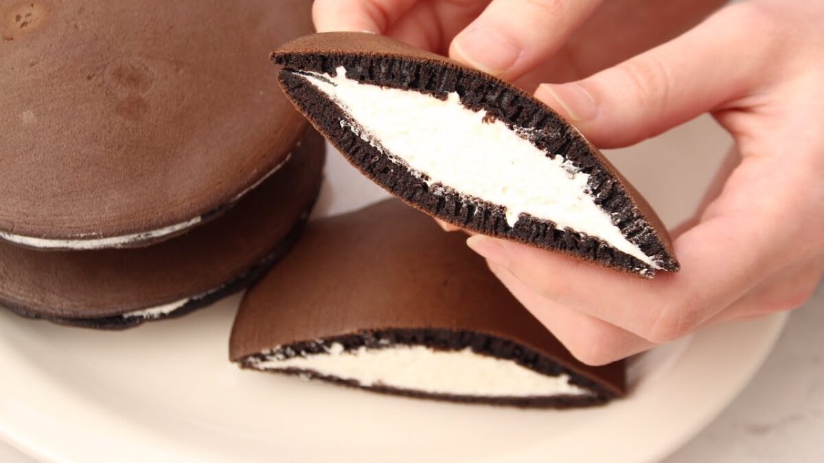 Oreo Cream Pancakes, Really Delicious Oreo Dorayaki, Street Food Recipe ...