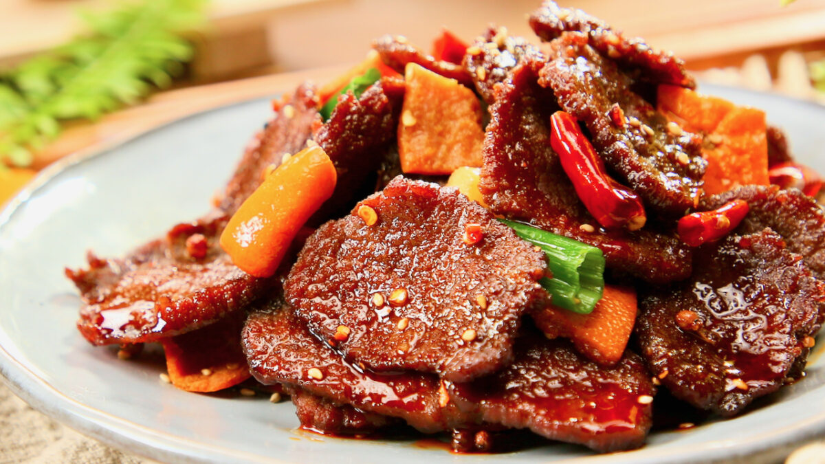 Sichuan Tangerine Beef | beef | tangerine | Taste Life