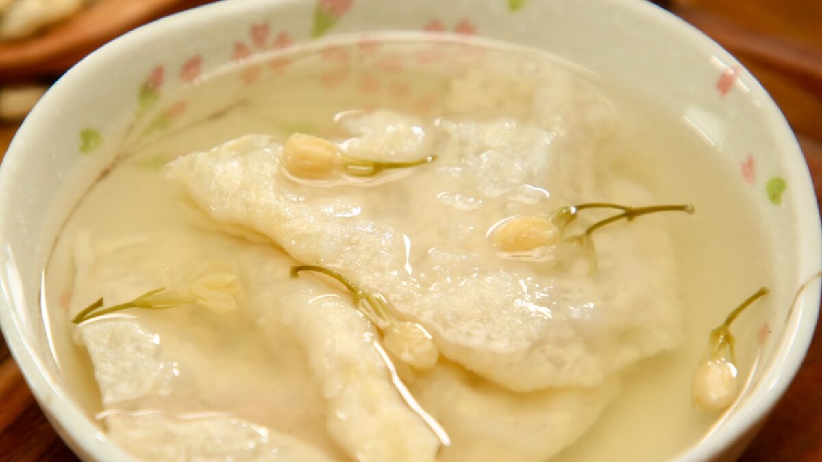 Jasmine Crystal Chicken Soup | soup | chicken | Taste Life