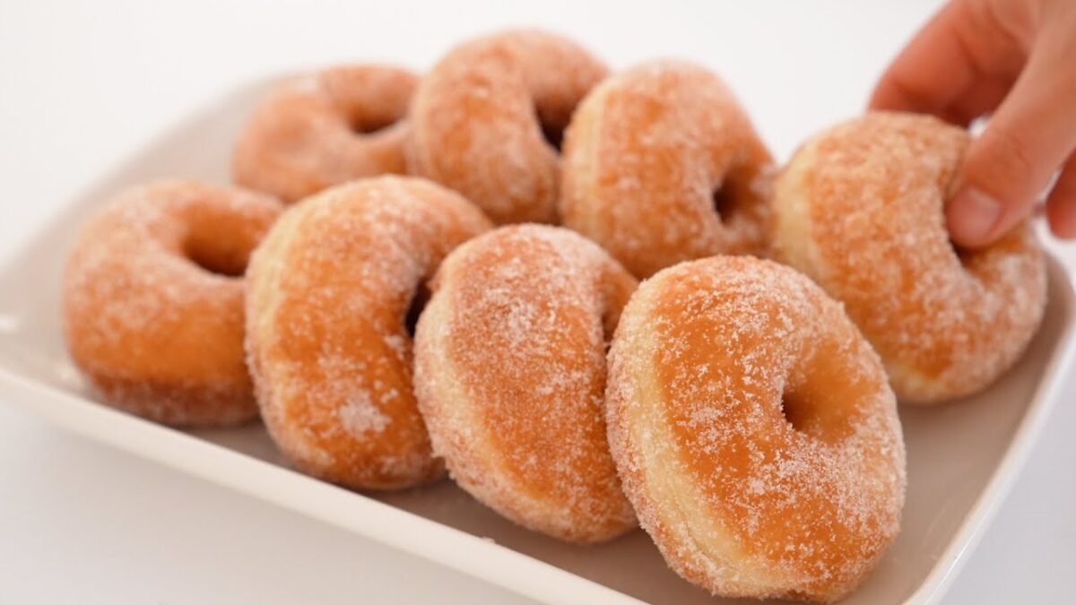 how to make eggless doughnuts at home