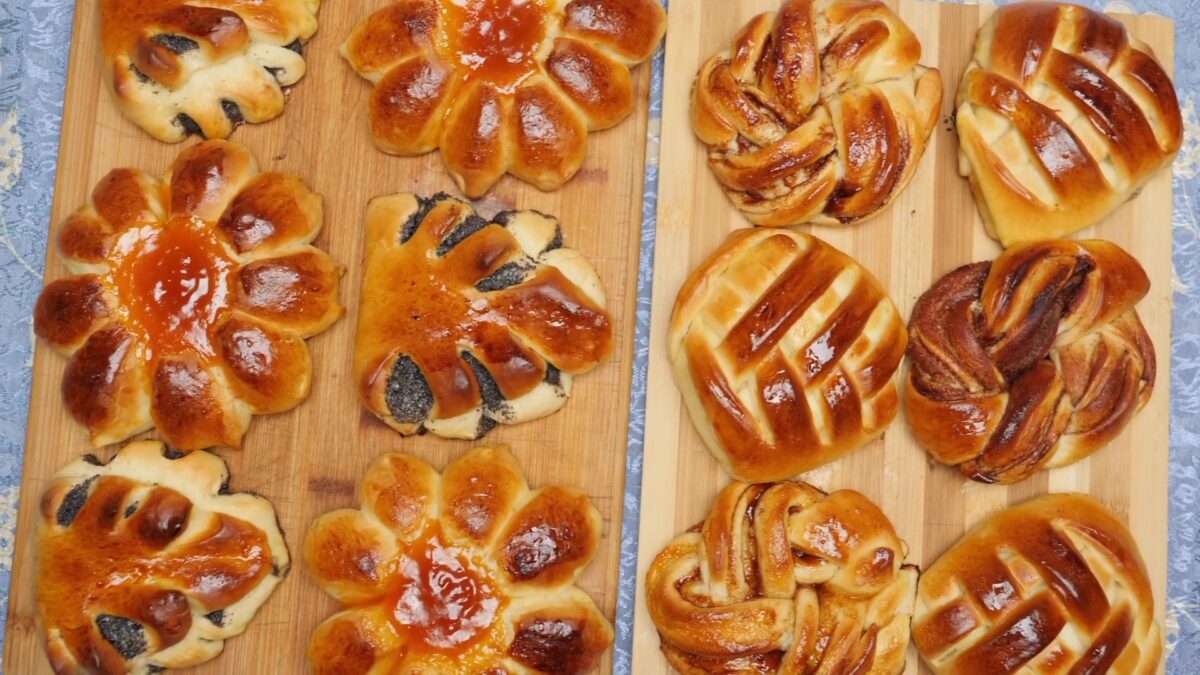 4 sweet pastries from one dough – poppy seeds, apples, cinnamon, jam ...