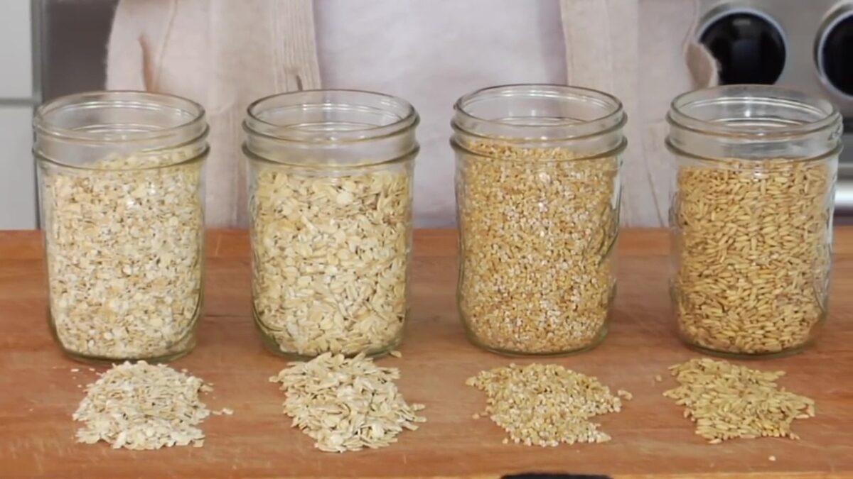 Clean Eating Oatmeal 101 – Everything You Need To Know About Oats | oat | oatmeal | Taste Life