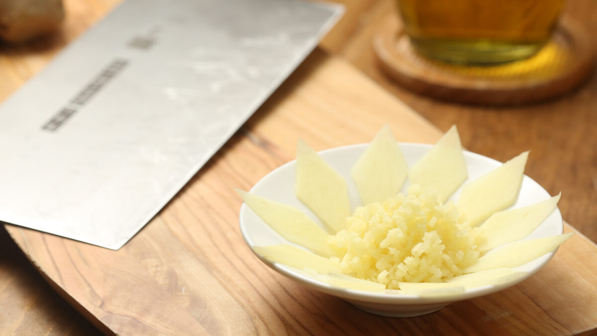 Slice Ginger in Diamond Shape | knife skill | Taste Life