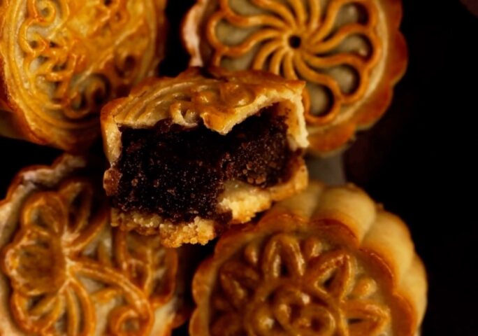 How to Make Mooncake | mooncake | asian | dessert | Taste Life